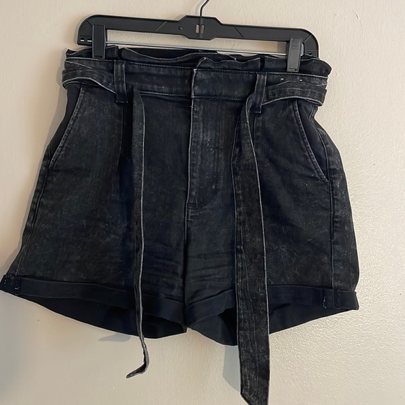 Express | Shorts | 8 Express Black Shortie Extreme High Rise Short ...